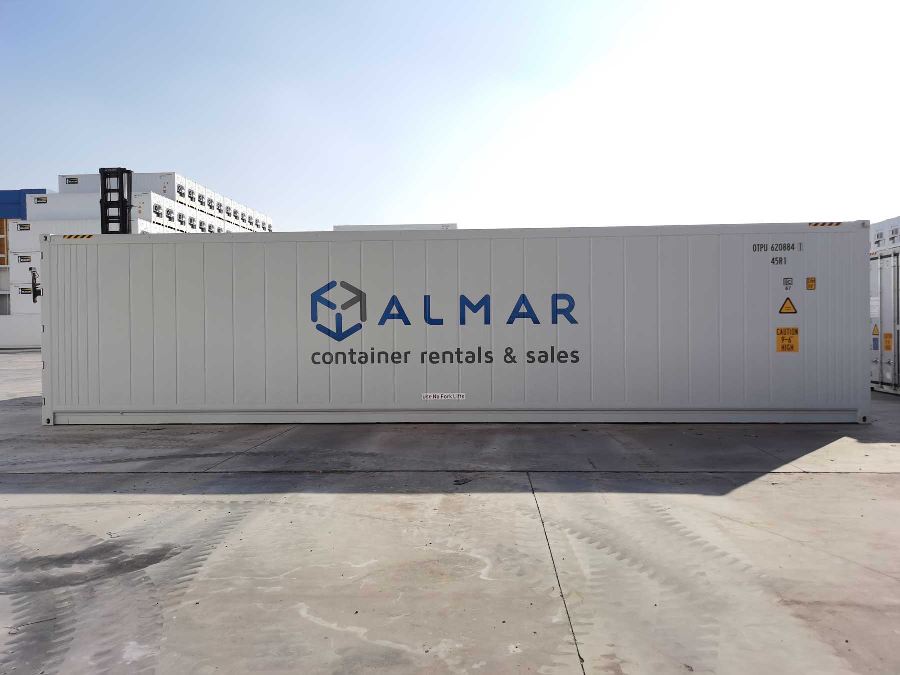 Refrigerated containers make the perfect walk-in cold room solution ...