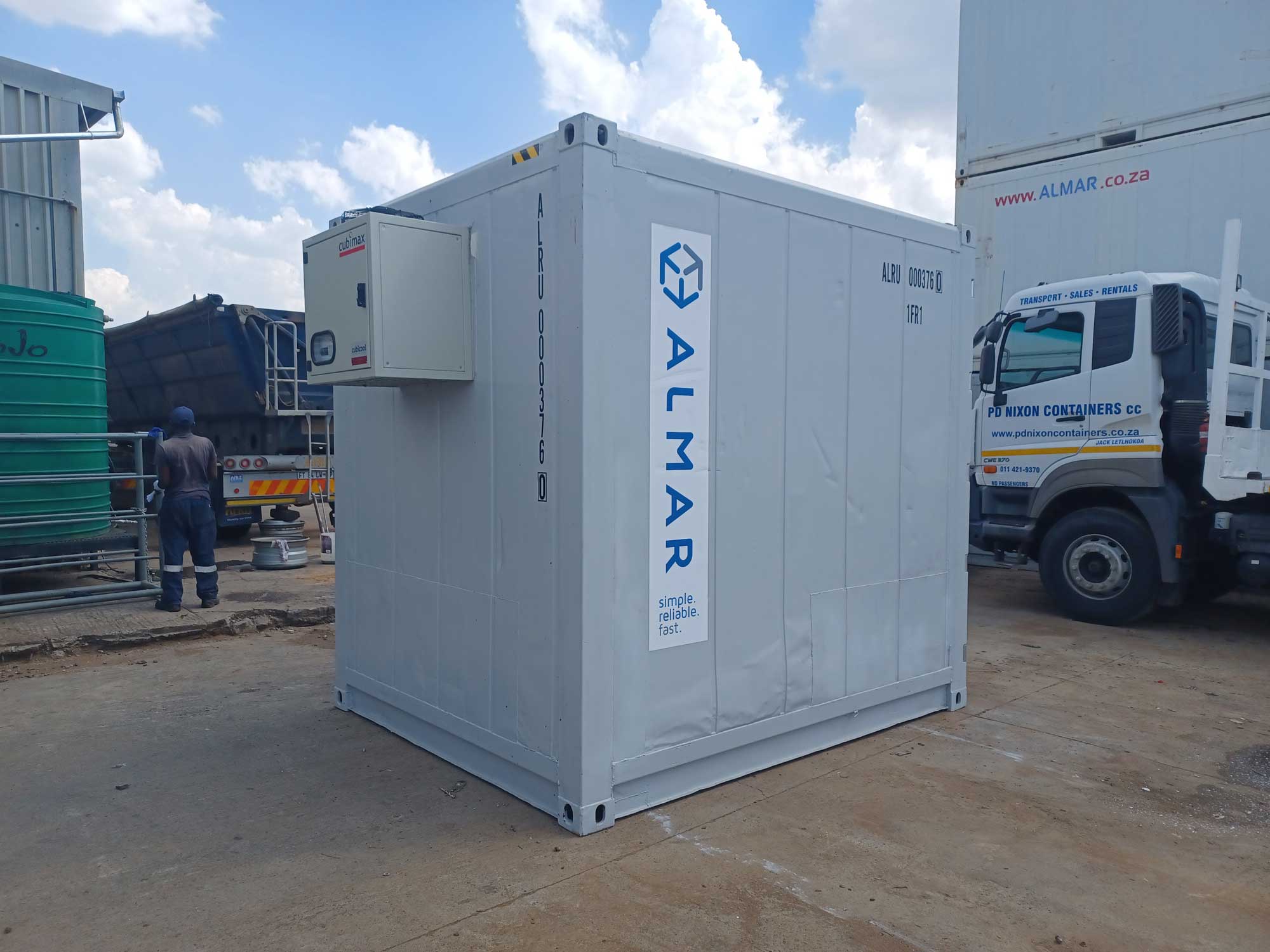 Chiller Containers can be plugged into a domestic electrical outlet ...